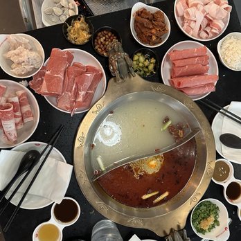 HOT POT LEGEND - Updated October 2025 - 264 Photos & 165 Reviews ...