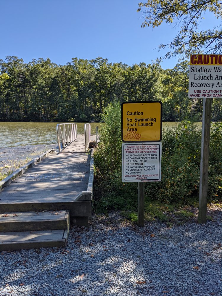 TUCKERTOWN RESERVOIR BOAT RAMP - Updated December 2025 - 36824 NC-49 ...