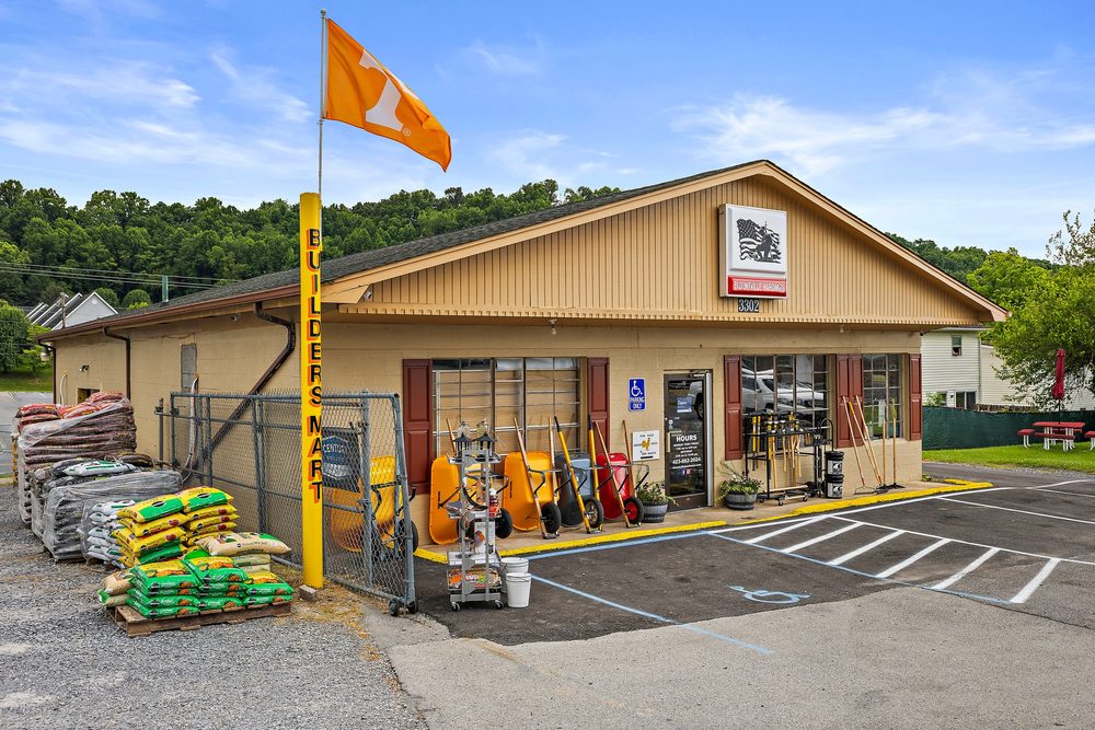 BLOUNTVILLE HARDWARE - Updated September 2025 - 48 Photos - 3302 Hiwy ...