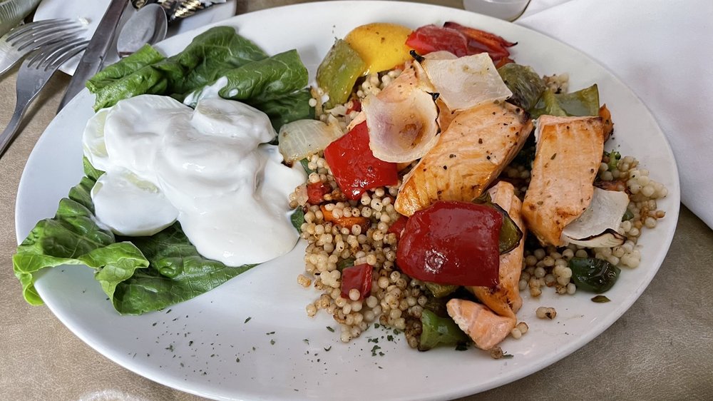 HILLSIDE RESTAURANT - 30 Photos & 69 Reviews - 121 N 2nd St, Dekalb, IL ...