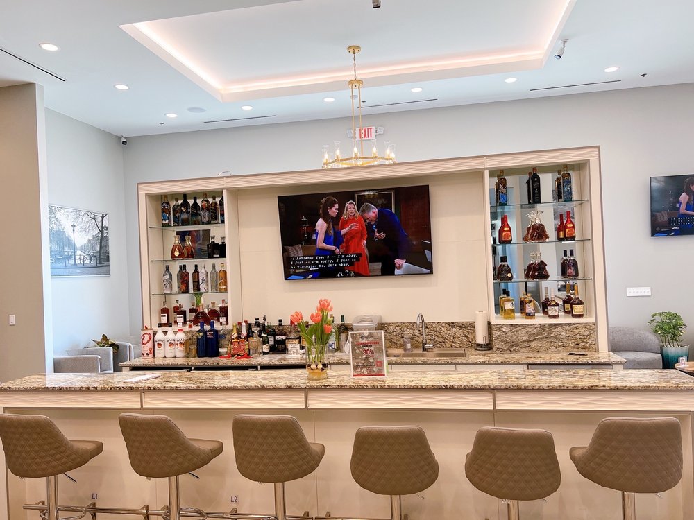 NAILOLOGY SALON AND SPA - 47 Photos & 20 Reviews - 2126 Exeter Rd ...