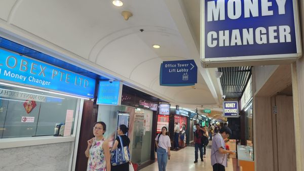 ARCADE MONEY CHANGERS - Updated December 2025 - 16 Photos - 11 Collyer ...