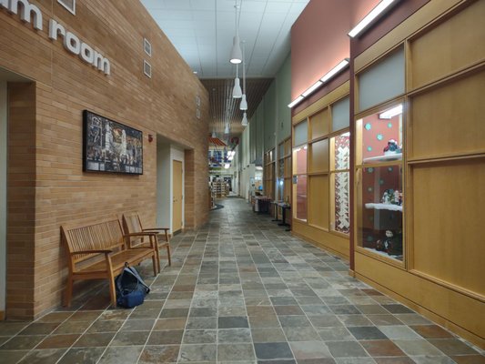 CAROLINE KENNEDY LIBRARY - Updated December 2025 - 23 Photos - 24590 ...