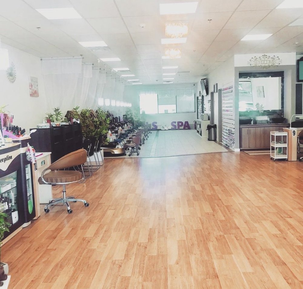 CLARA NAILS & SPA - 92 Photos & 47 Reviews - 1 Lambert Lind Hwy ...