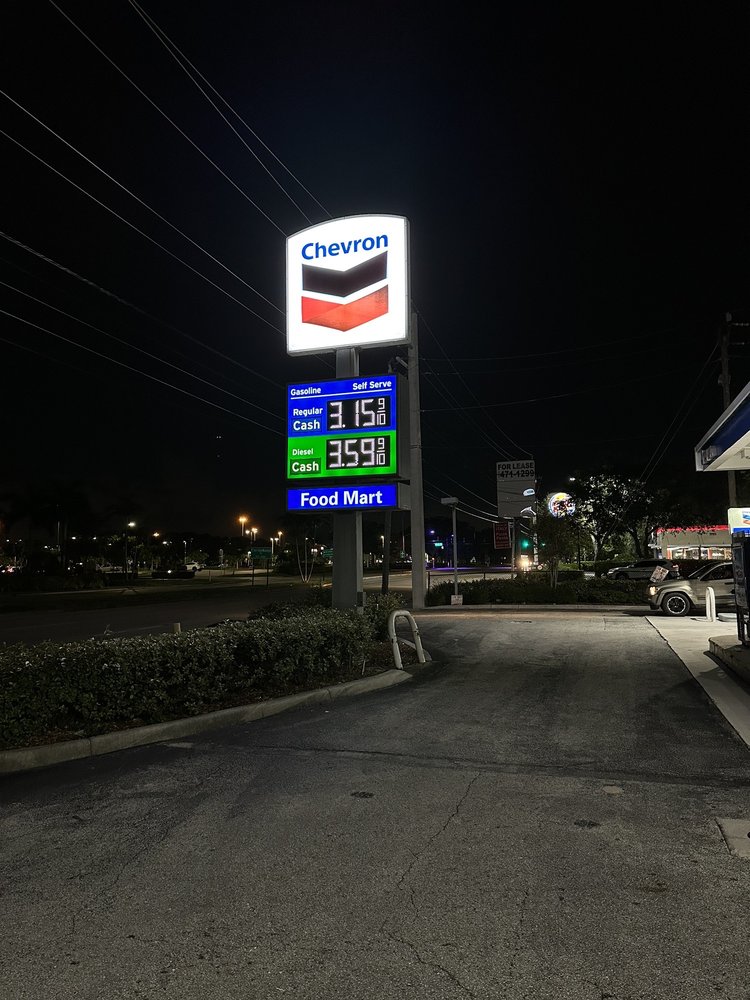 AIRPORT CHEVRON - Updated March 2025 - 1705 Belvedere Rd, West Palm ...