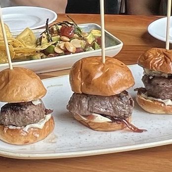 REMINGTON’S - Updated November 2024 - 1104 Photos & 897 Reviews - 20 N ...