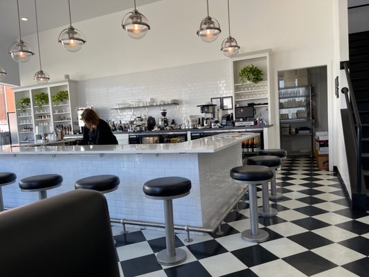 MAGPIE DINER - Updated February 2025 - 230 Photos & 175 Reviews - 85 ...