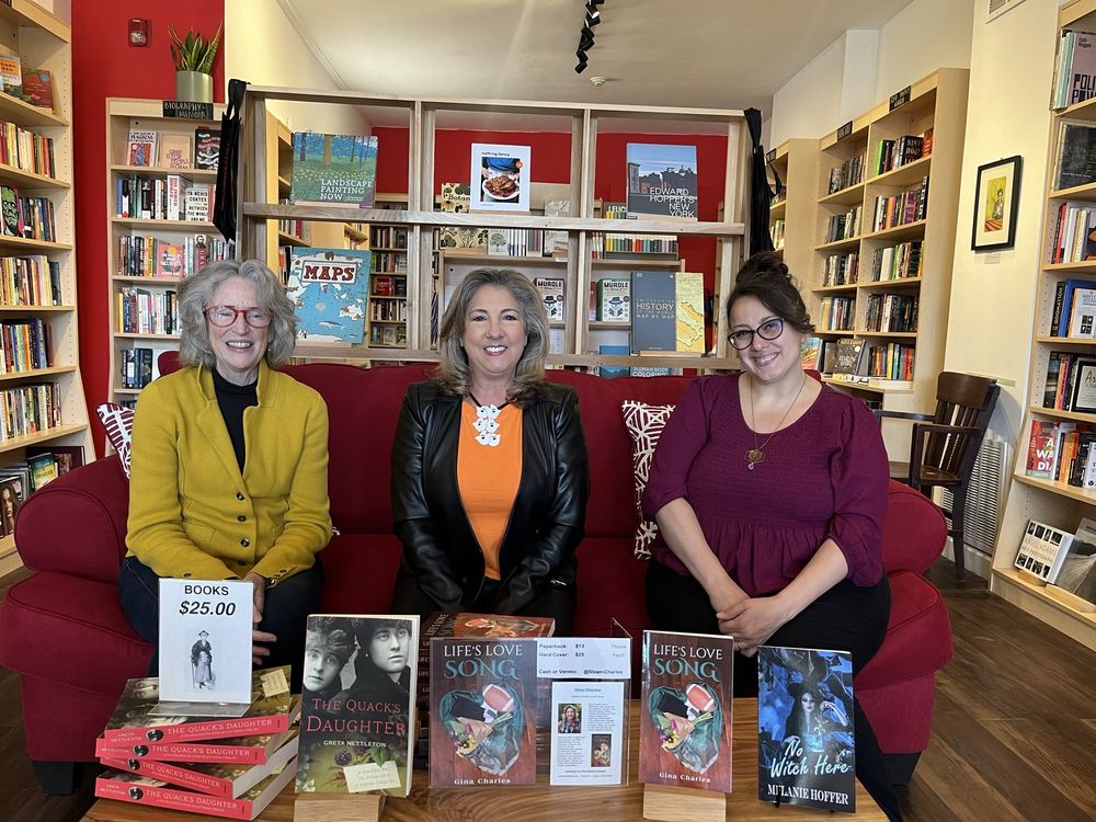 BIG RED BOOKS - Updated November 2025 - 120 Main St, Nyack, New York - Bookstores - Phone Number ...