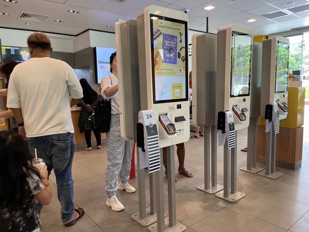 MCDONALD’S SENGKANG GRAND MALL - Updated October 2024 - 70 Compassvale ...