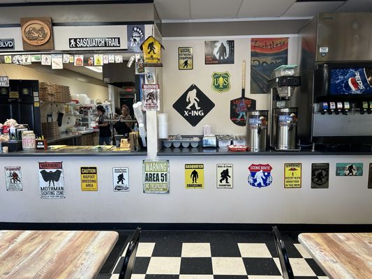 LEGENDS & LORE PIZZERIA - Updated December 2025 - 35 Photos & 53 ...