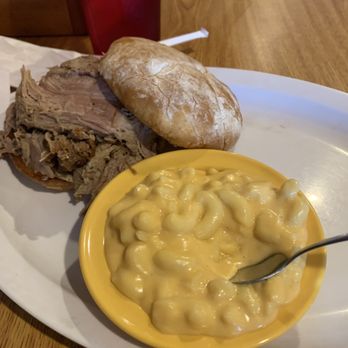 PIG OUT BBQ & SOUTHERN SOUL FOOD - Updated February 2025 - 164 Photos ...