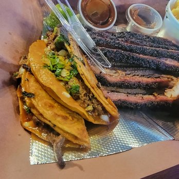 225 BBQ - Updated December 2025 - 40 Photos & 29 Reviews - 601 E Main ...