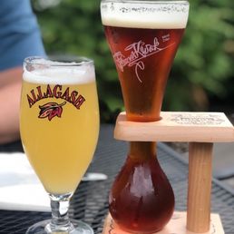 THE DUTCHESS BIERCAFE - Updated June 2025 - 598 Photos & 534 Reviews ...