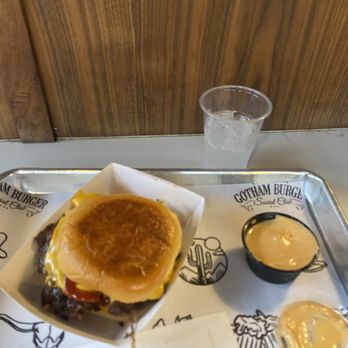 GOTHAM BURGER SOCIAL CLUB - Updated January 2025 - 340 Photos & 200 ...