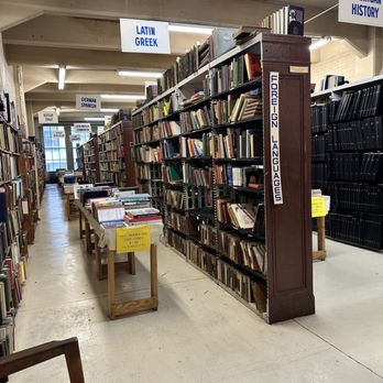 OHIO BOOK STORE - Updated December 2025 - 101 Photos & 62 Reviews - 726 ...