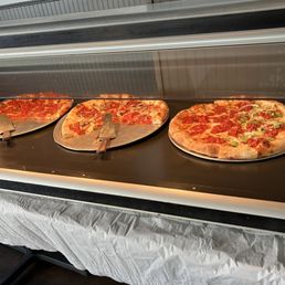 BURGH’S PIZZA & WING PUB - Updated December 2025 - 200 Photos & 293 ...