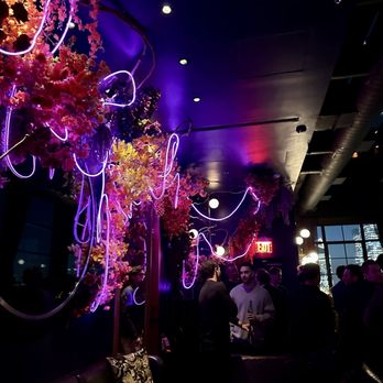 THE FLEUR ROOM - Updated May 2025 - 223 Photos & 143 Reviews - 105 W ...