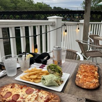 MANAYUNK BREWERY - Updated December 2025 - 533 Photos & 817 Reviews ...