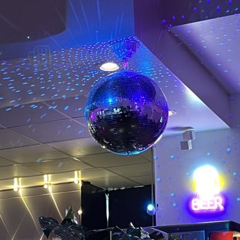 CHICKEN TROOPERS - Updated June 2024 - 259 Photos & 204 Reviews - 13302 ...