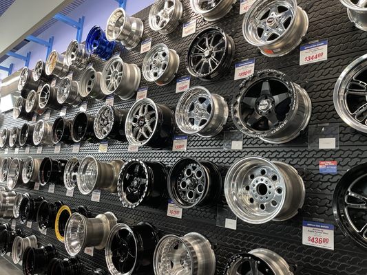 SUMMIT RACING - Updated December 2025 - 99 Photos & 86 Reviews - 2200 E ...