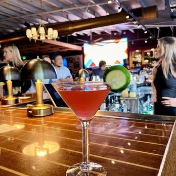 RED PALM TAVERN - Updated December 2025 - 50 Photos & 18 Reviews - 45 ...