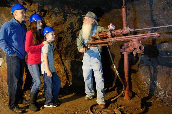 CONSOLIDATED GOLD MINE - Updated May 2024 - 286 Photos & 138 Reviews ...
