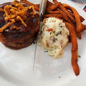 TABLE 23 - 450 Photos & 443 Reviews - 1215 Thomasville Rd, Tallahassee ...