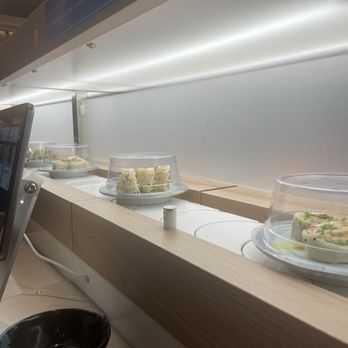 NARA REVOLVING SUSHI BAR - Updated September 2024 - 127 Photos & 67 ...