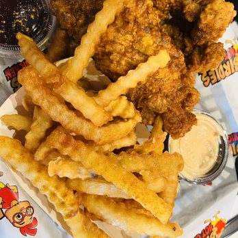 BIRDIES HOT CHICKEN - Updated November 2024 - 34 Photos & 37 Reviews ...