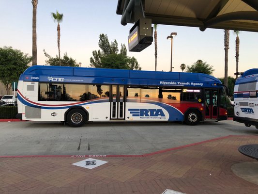 PERRIS - DOWNTOWN METROLINK STATION - 19 Photos - 121 South C Street ...