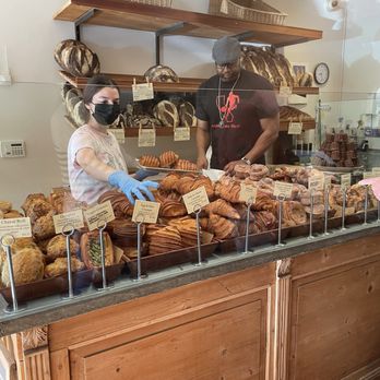 FOURNÉE BAKERY - Updated September 2024 - 876 Photos & 635 Reviews ...