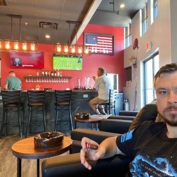 SMOKE AND JOE CIGAR LOUNGE - Updated January 2026 - 965 Photos & 42 ...