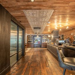 SLOPE ROOM - Updated December 2025 - 321 Photos & 150 Reviews - 352 E ...