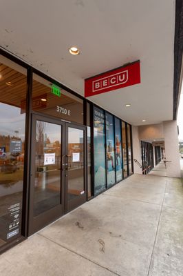 BECU ATM - Updated November 2024 - 17 Photos & 17 Reviews - 3710 ...