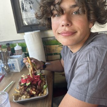 DEL’S HIDEOUT - Updated June 2024 - 1237 Photos & 977 Reviews - 5351 ...