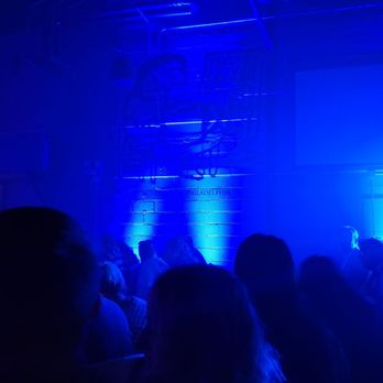 CRAFT HALL - Updated August 2025 - 234 Photos & 123 Reviews - 901 N ...