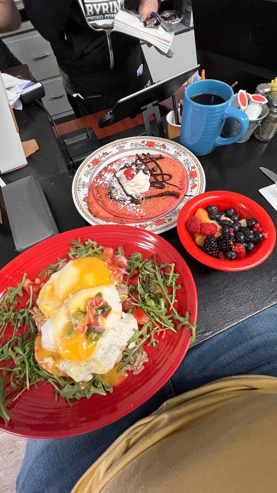 THE ANGRY EGG - 149 Photos & 148 Reviews - 1095 Main St, Manchester, CT ...