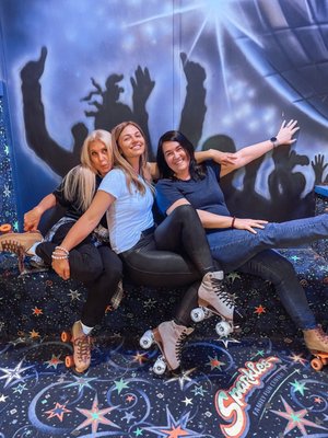 SPARKLES FAMILY FUN CENTER - SMYRNA - 76 Photos & 78 Reviews - 666 ...