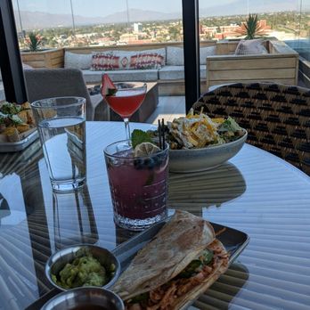 THE MOONSTONE - Updated July 2025 - 165 Photos & 100 Reviews - 930 E ...