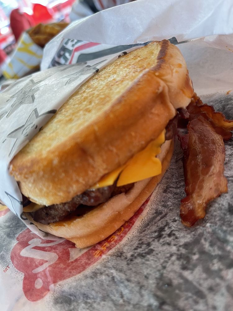 CARL’S JR - Updated April 2025 - 65 Photos & 79 Reviews - 8225 Santa ...