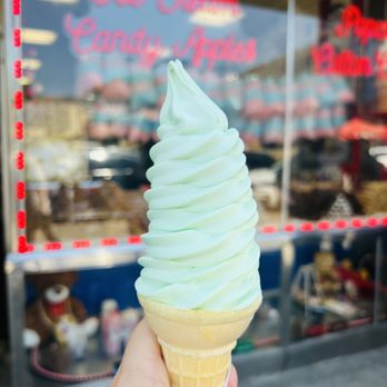 WILLIAM’S CANDY SHOP - Updated October 2025 - 217 Photos & 96 Reviews ...