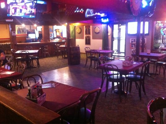 DILLINGER’S FOOD & SPIRITS - Updated June 2024 - 20 Reviews - 1202 ...