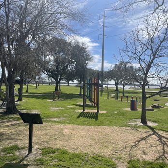 BAYTOWN NATURE CENTER - Updated October 2025 - 67 Photos & 16 Reviews ...