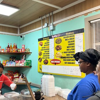 KOOL RUNNINGS JAMAICAN CUISINE - Updated November 2024 - 110 Photos ...