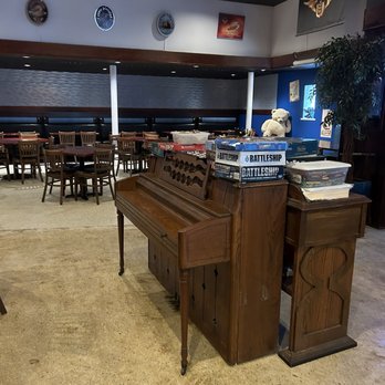 JUNGLE PRADA TAVERN - Updated January 2026 - 106 Photos & 189 Reviews ...