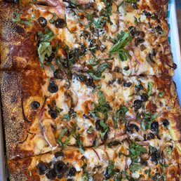 PIZZASAURUS REX - 423 Photos & 397 Reviews - 2322 K St, Sacramento ...