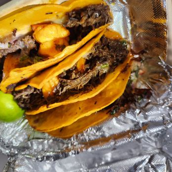BIRRIA LOVE - Updated February 2025 - 157 Photos & 47 Reviews - 1742 E ...
