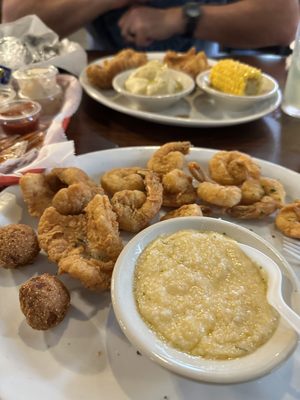 SEA SHELLS SEAFOOD - Updated March 2025 - 107 Photos & 179 Reviews ...