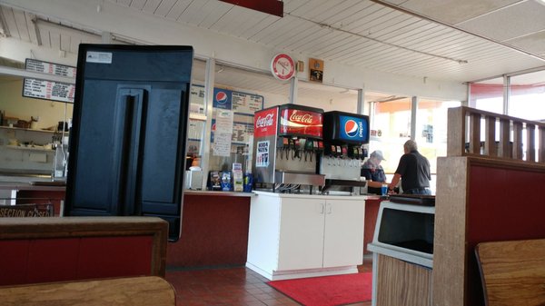 SCOTTY’S DRIVE-IN - Updated May 2024 - 19 Photos & 36 Reviews - 618 E ...