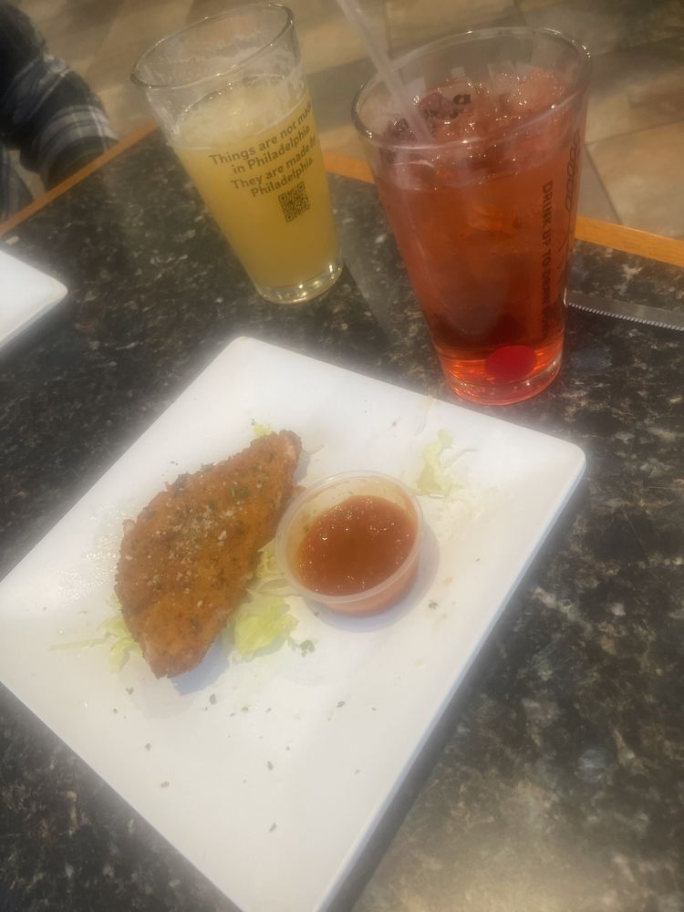 TOSCO’S PUB AND GRILL - Updated July 2024 - 44 Photos & 44 Reviews ...